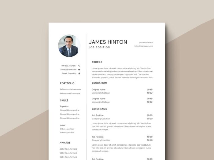 Free Arabic Resume Template with Professional Design